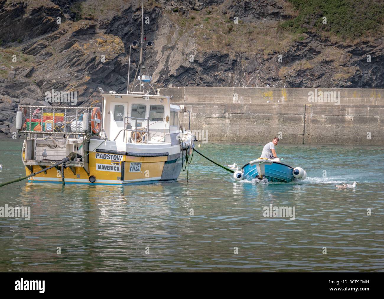 Port Isaac in Cornwall,a small fishing town where they filmed doc ...