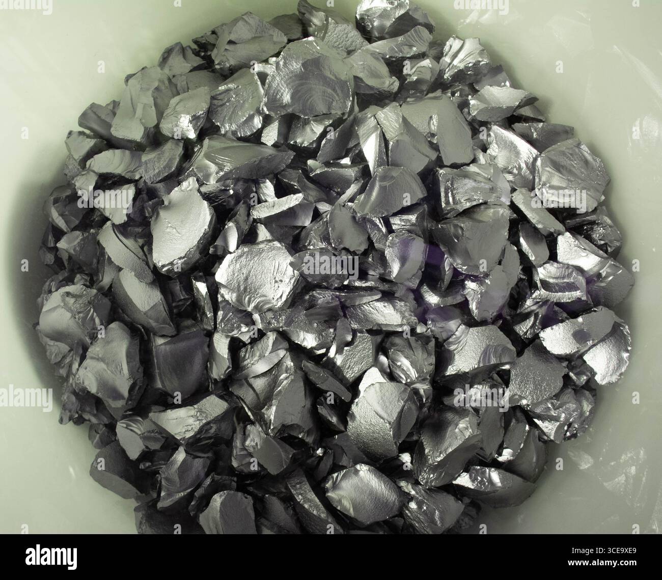 Raw silicon hi-res stock photography and images - Alamy