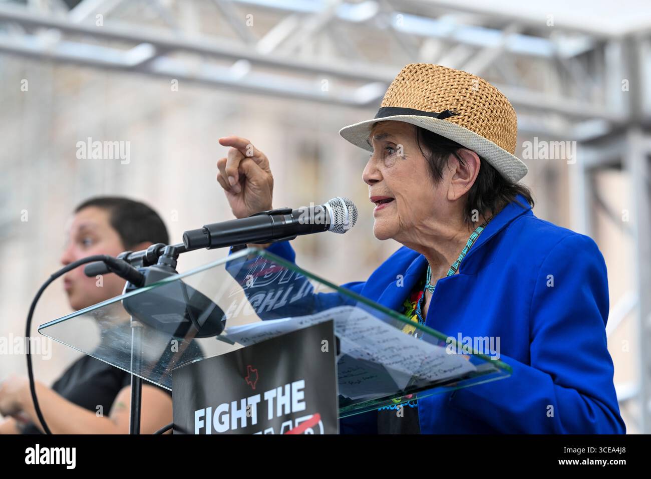 Dolores huerta rally hi-res stock photography and images - Alamy
