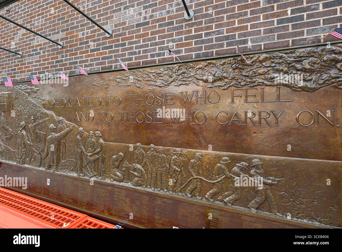 FDNY 343 Memorial Wall dedicated to the 343 members of the NYC Fire ...