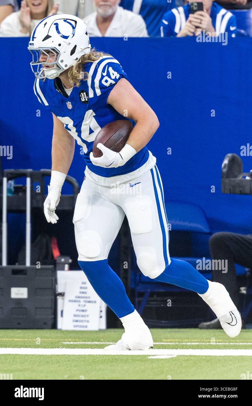 Tyler warren colts hi-res stock photography and images - Alamy