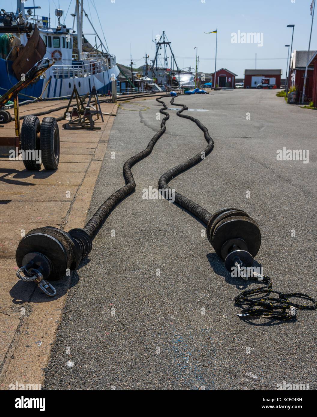 Dockside tools hi-res stock photography and images - Alamy