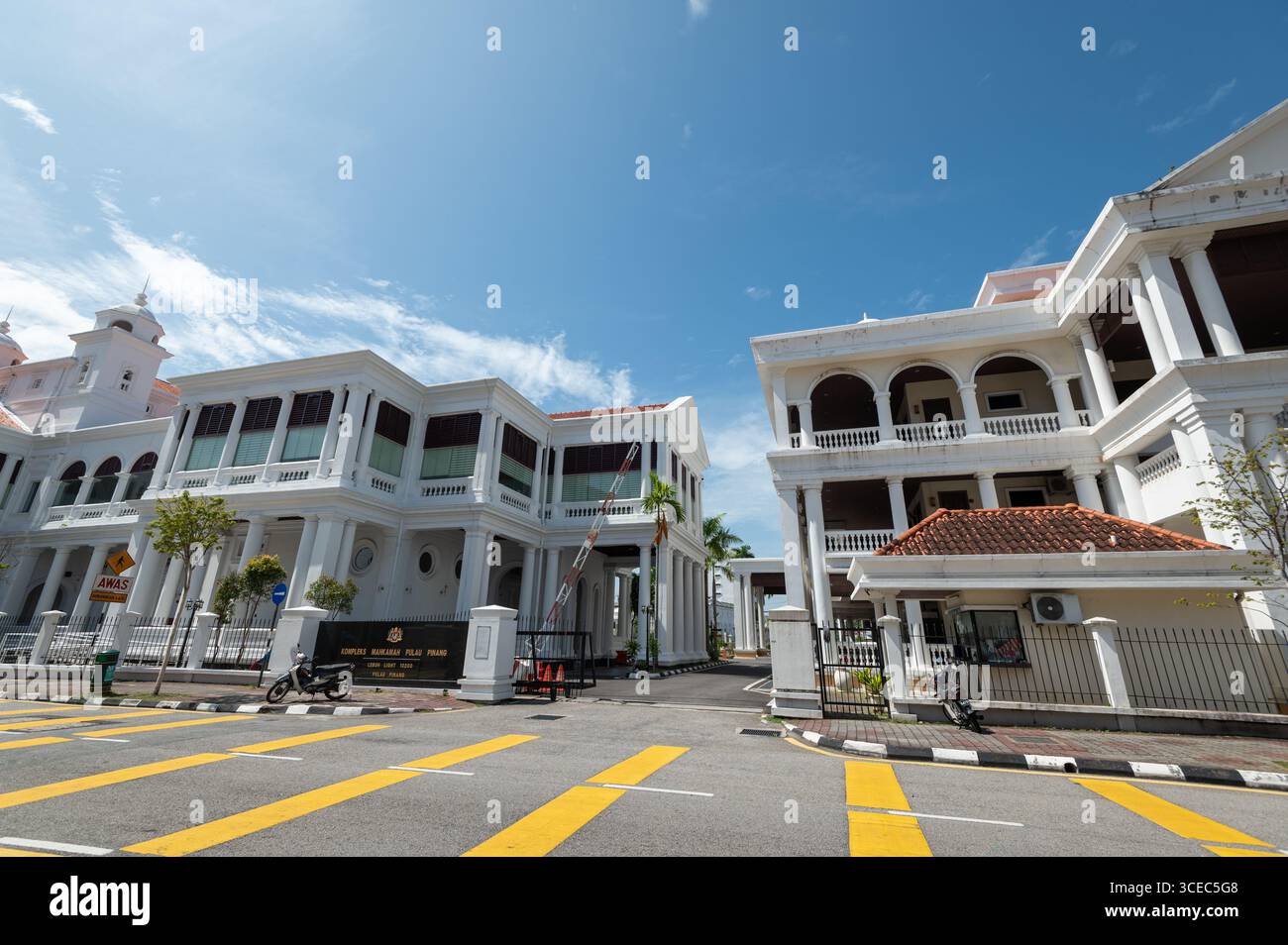 The Palladian architecture styled Penang High Court, (Kompleks Mahkamah ...