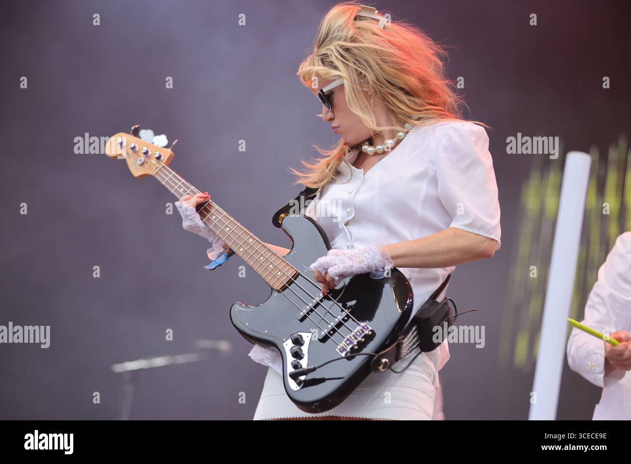 Thompson twins tom bailey hi-res stock photography and images - Alamy