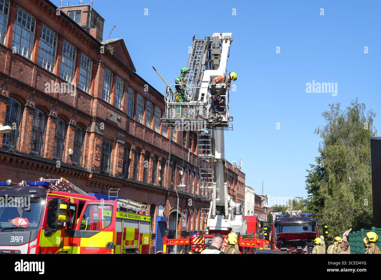 Central birmingham cricket academy hi-res stock photography and images ...