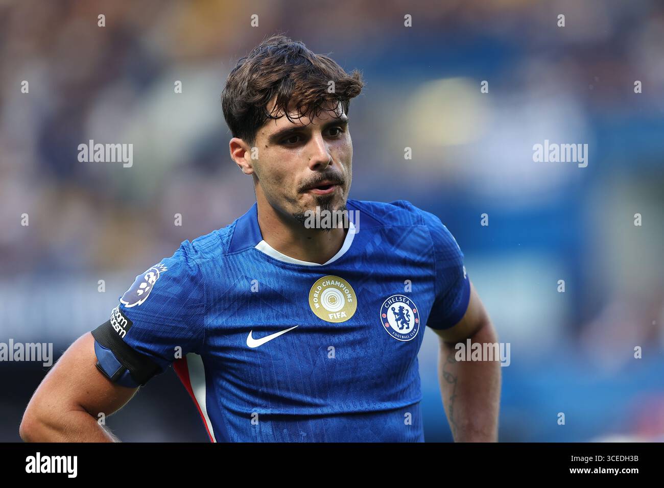 London uk august 2025 crystal hi-res stock photography and images - Alamy