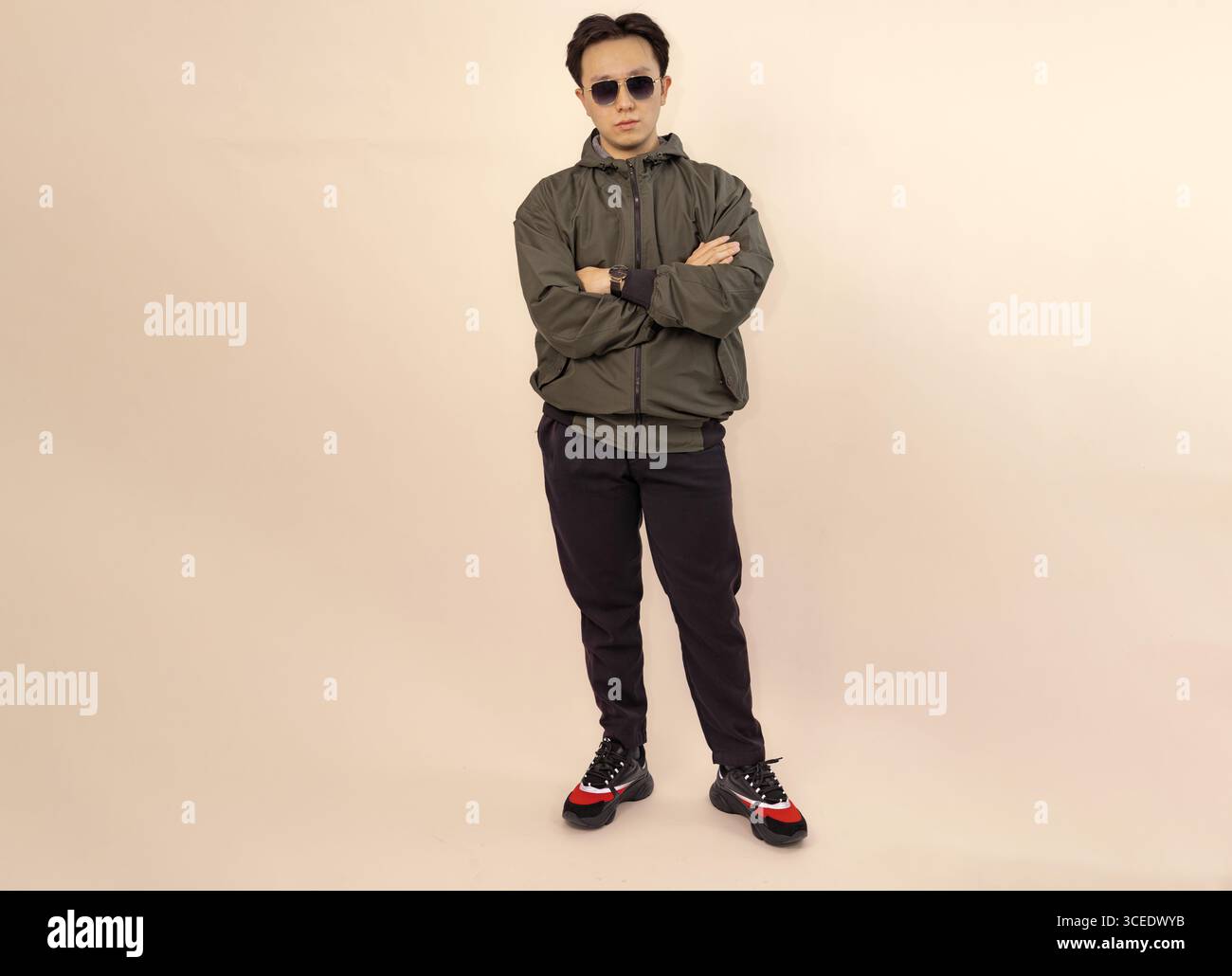 Casually dressed in plaid hi-res stock photography and images - Alamy