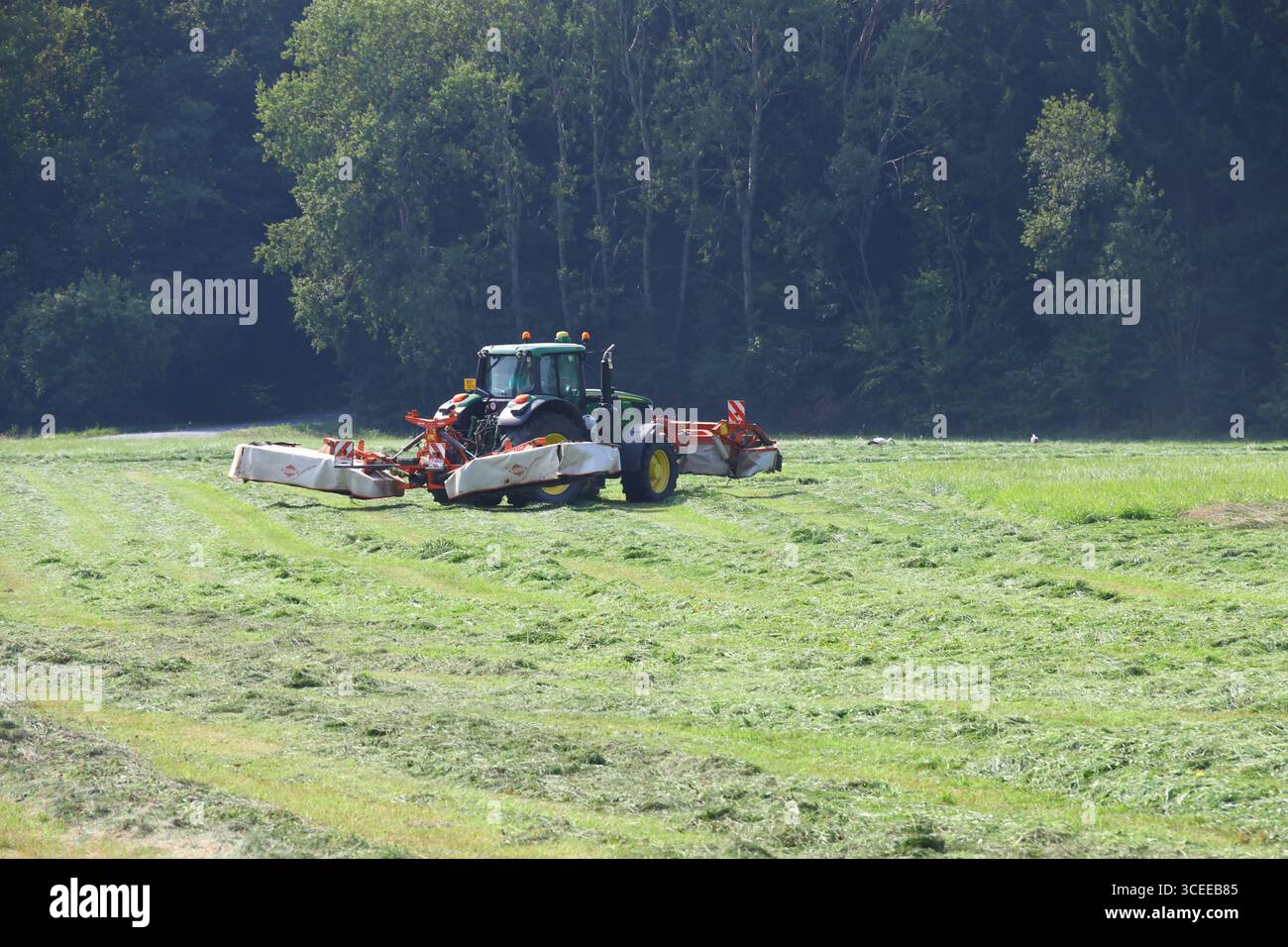 Modern tractor wide mower hi-res stock photography and images - Alamy