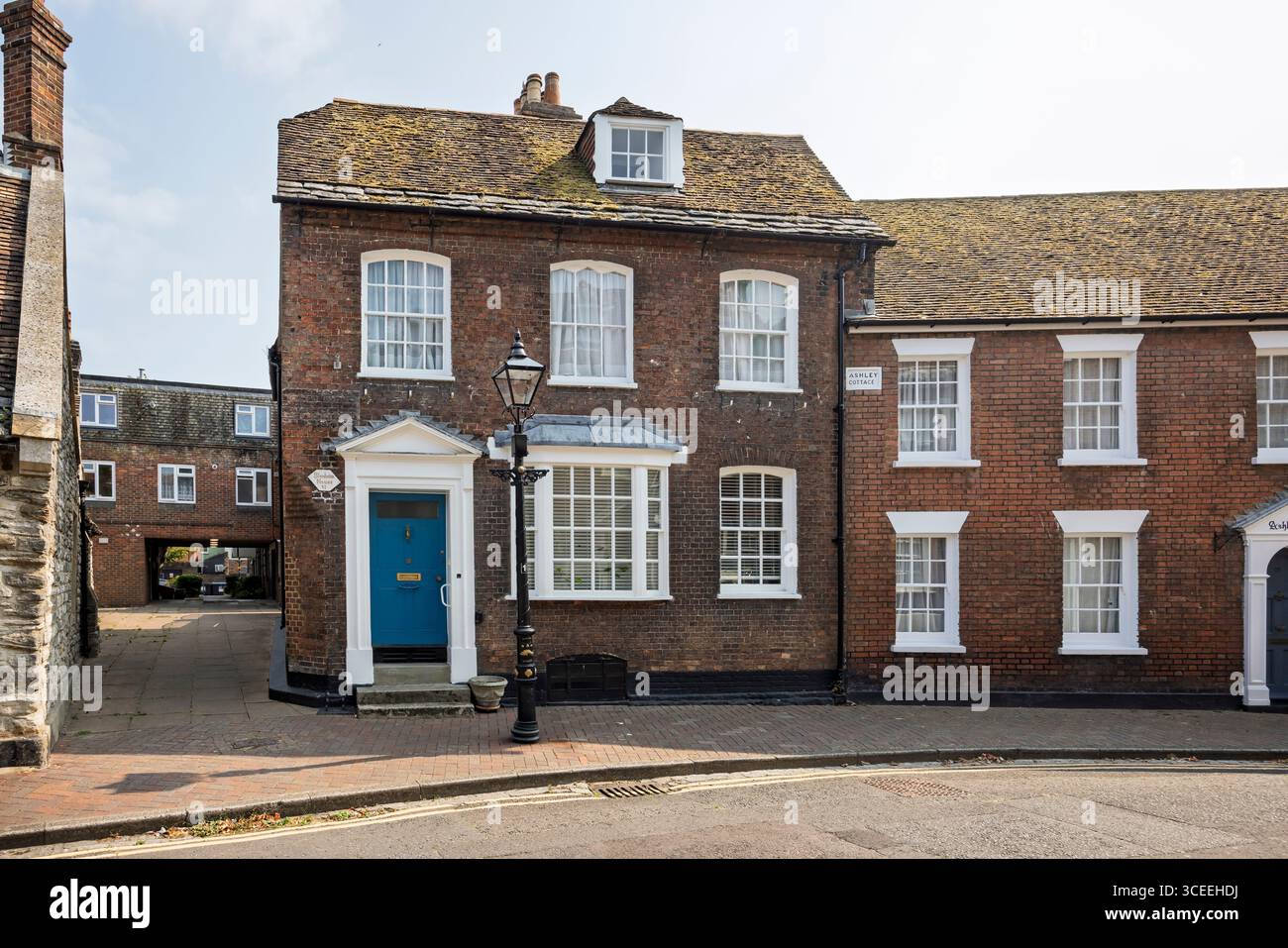 Blenheim House an old Row of Georgian mansion in the backstreets of Old ...