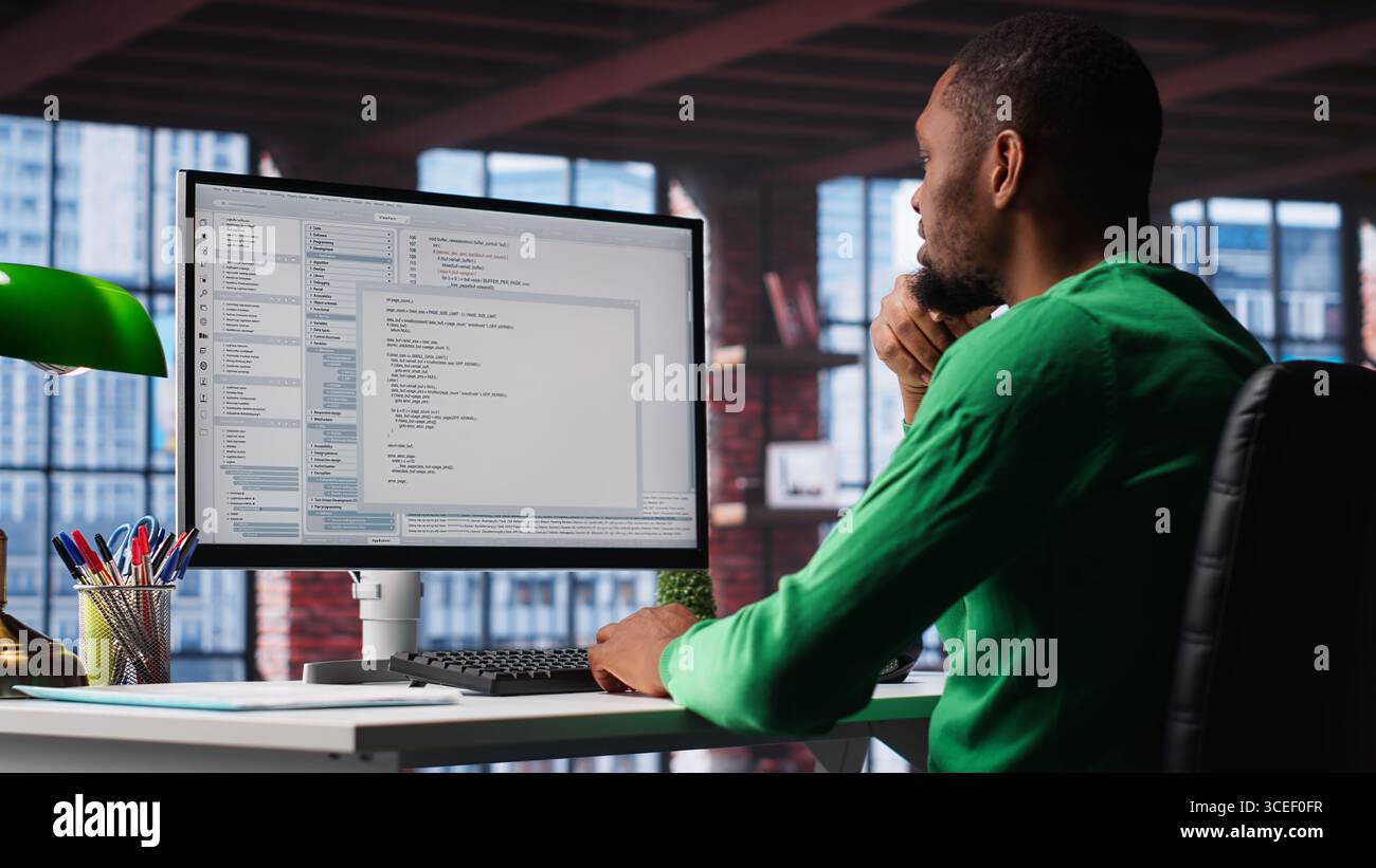 Black expert looking user interface hi-res stock photography and images - Alamy