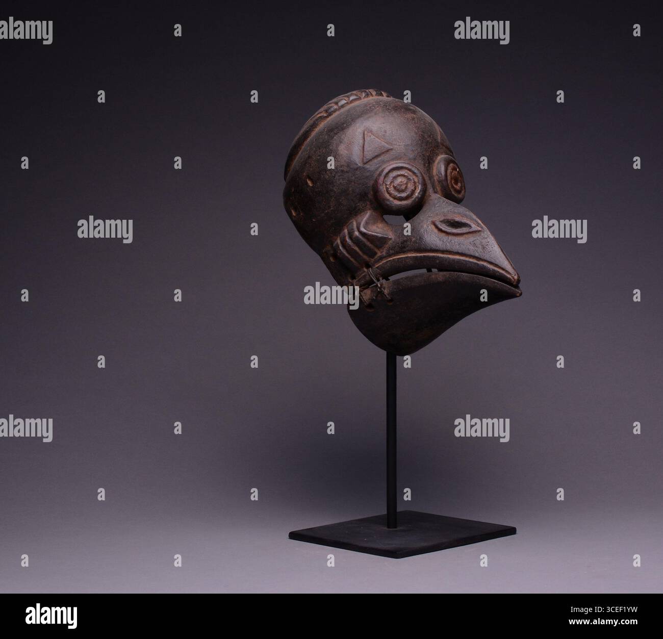 Gabon mask ceremonial hi-res stock photography and images - Alamy