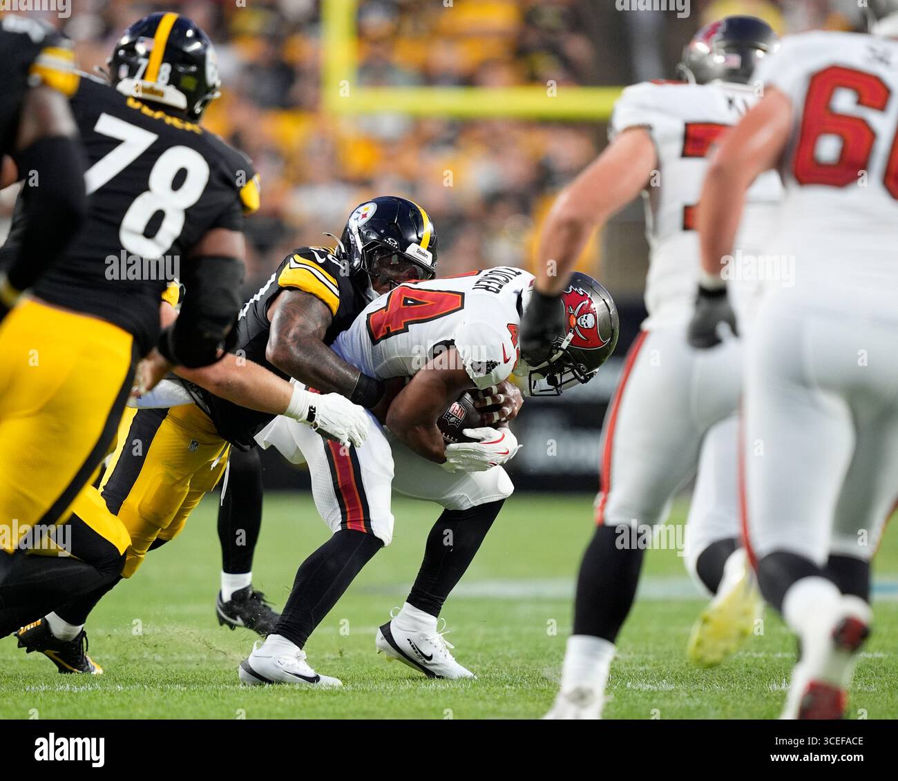 Bw08162025 05124 jpg hi-res stock photography and images - Alamy