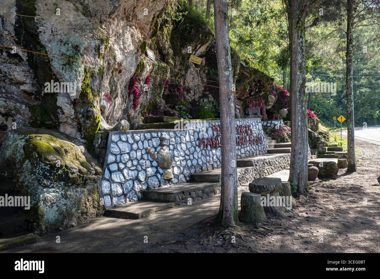 Putri Pukes Cave not only offers natural beauty, but also holds ...