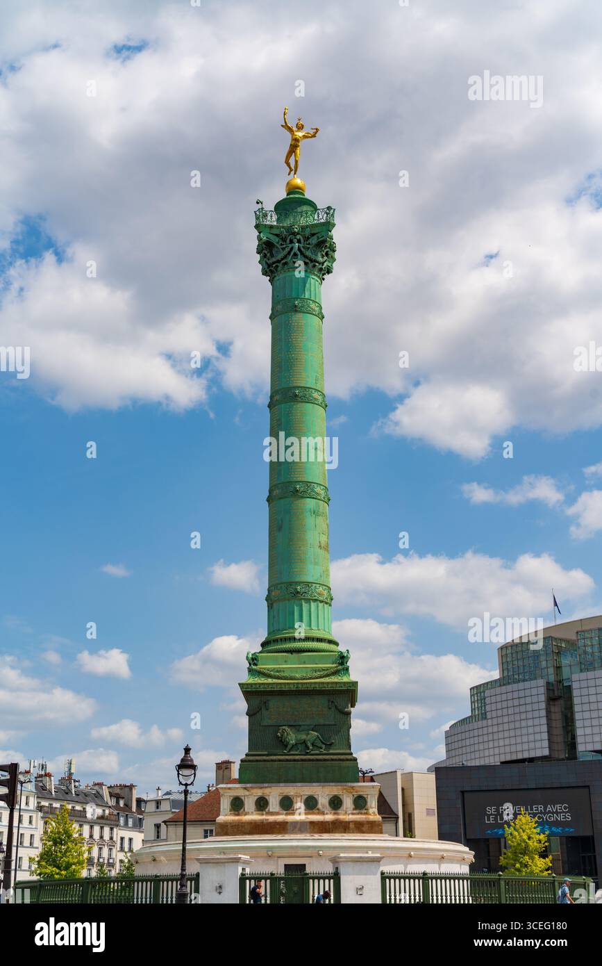 July Column at Place de la Bastille in Paris, France Stock Photo - Alamy