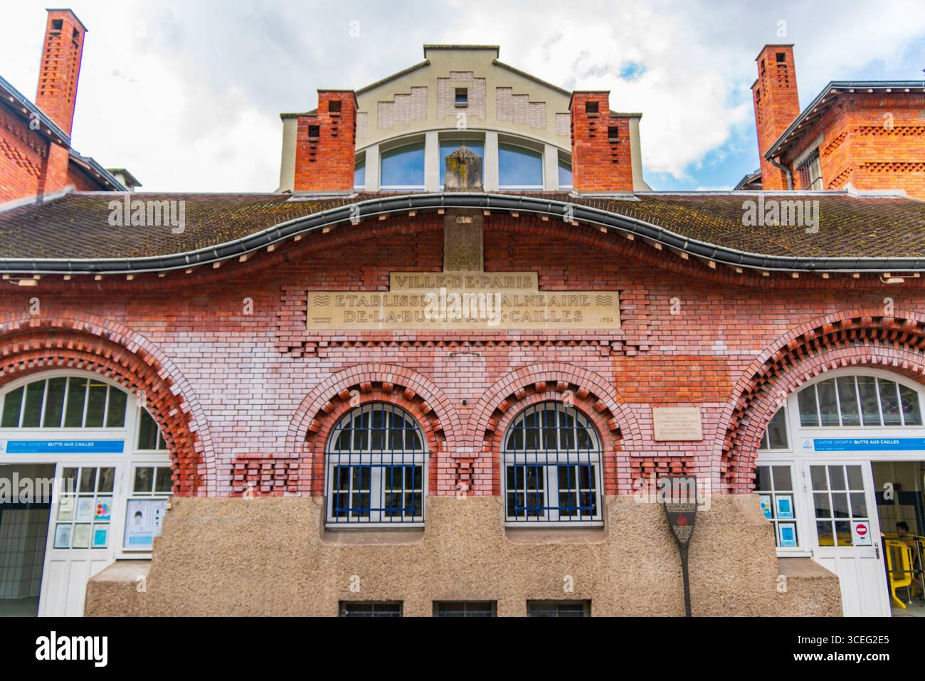 Piscine de la Butte-aux-Cailles, an old swimming pool in Paris, France ...