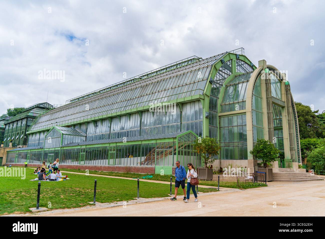 Jardin des plantes (Garden of the Plants) in Paris, France Stock Photo ...