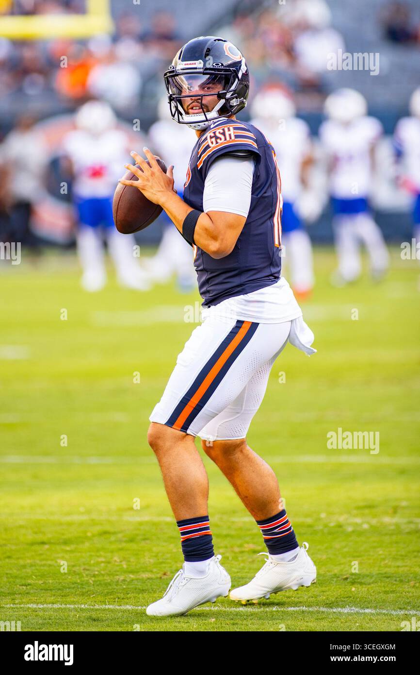 August 17, 2025: Chicago Bears Quarterback Caleb Williams (18) in ...