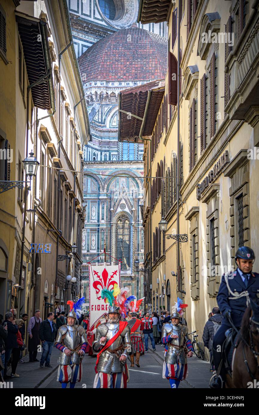 Santa maria festival parade hi-res stock photography and images - Alamy