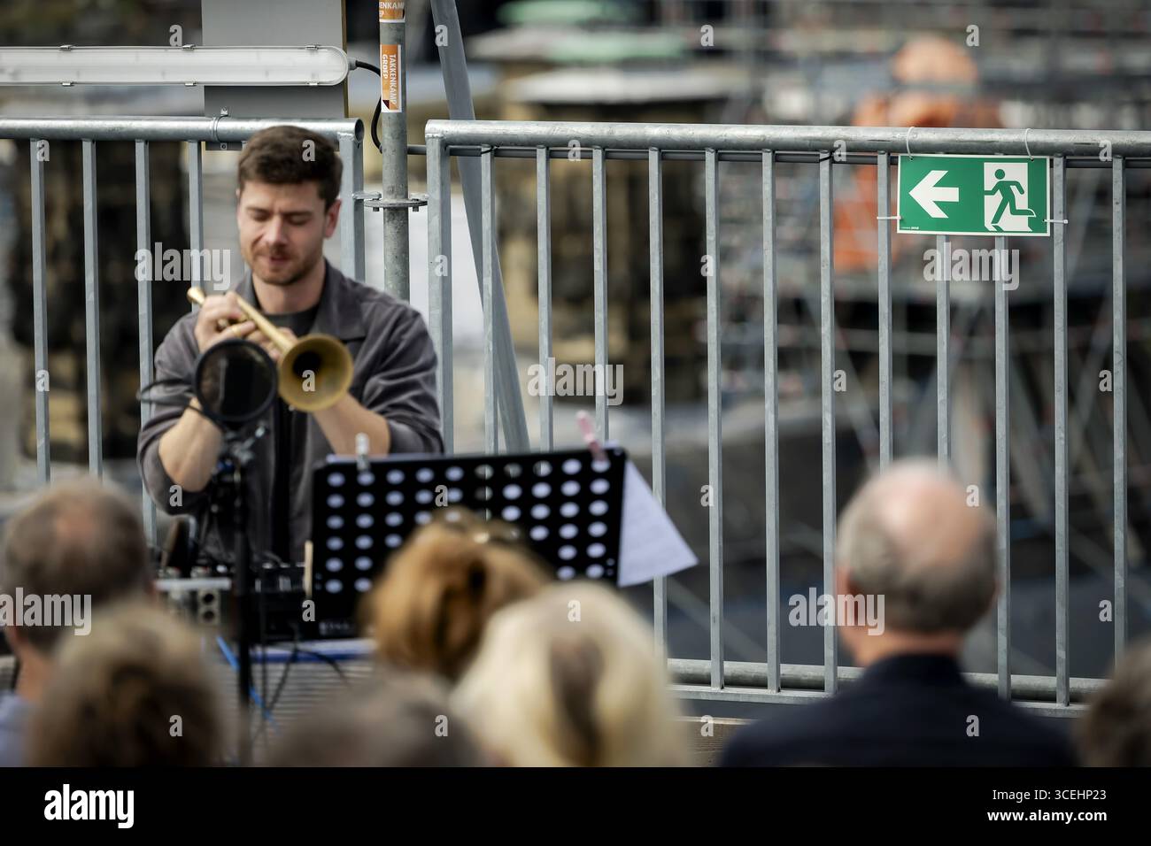 AMSTERDAM – A concert by trumpeter Alistair Payne and singer Marta ...