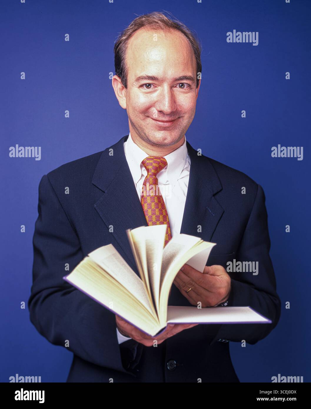 Jeff bezos face hi-res stock photography and images - Alamy