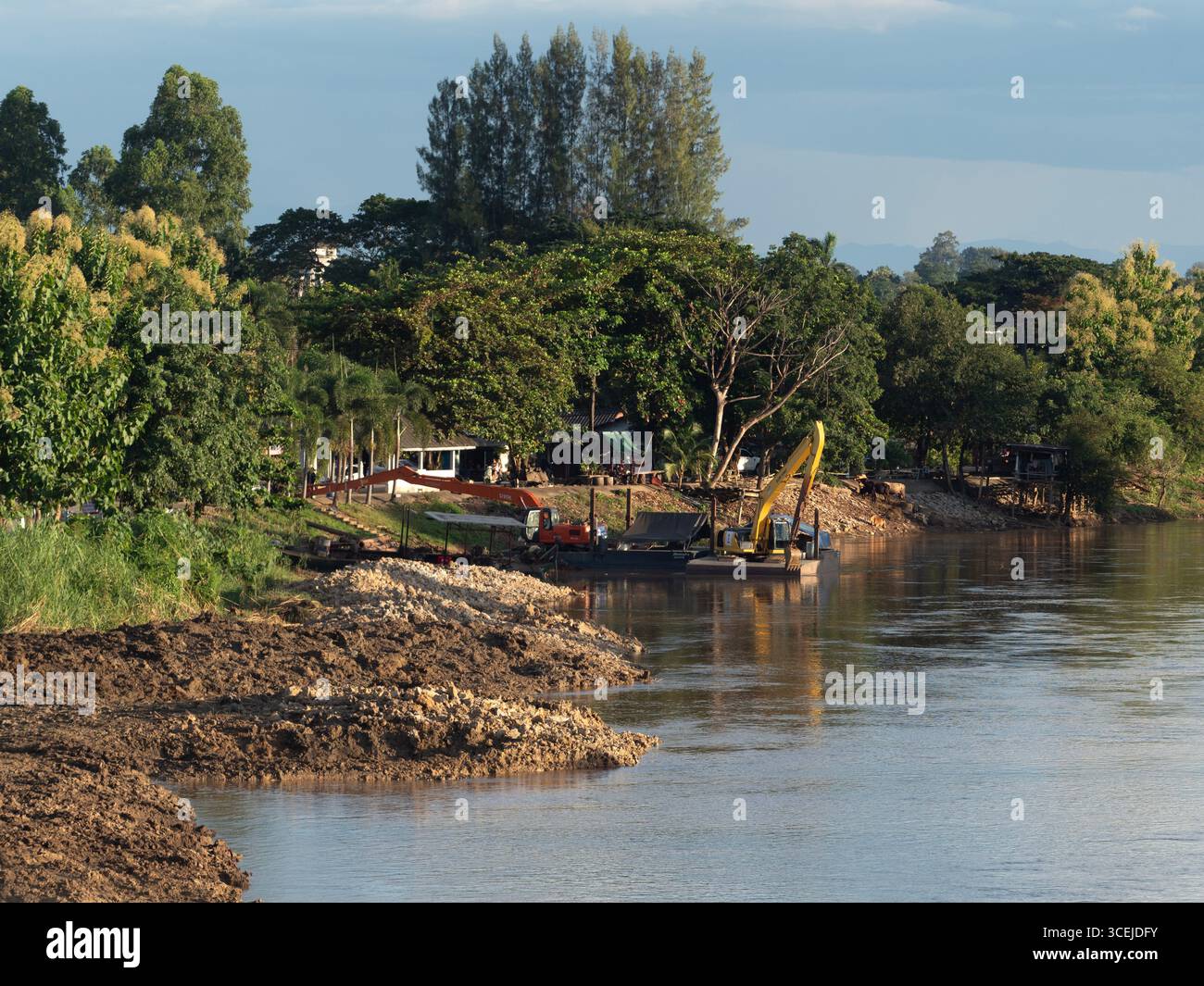 THAILAND - CHIANGMAI, 17 AUGUST 2025 : Dredging the Ping River to ...