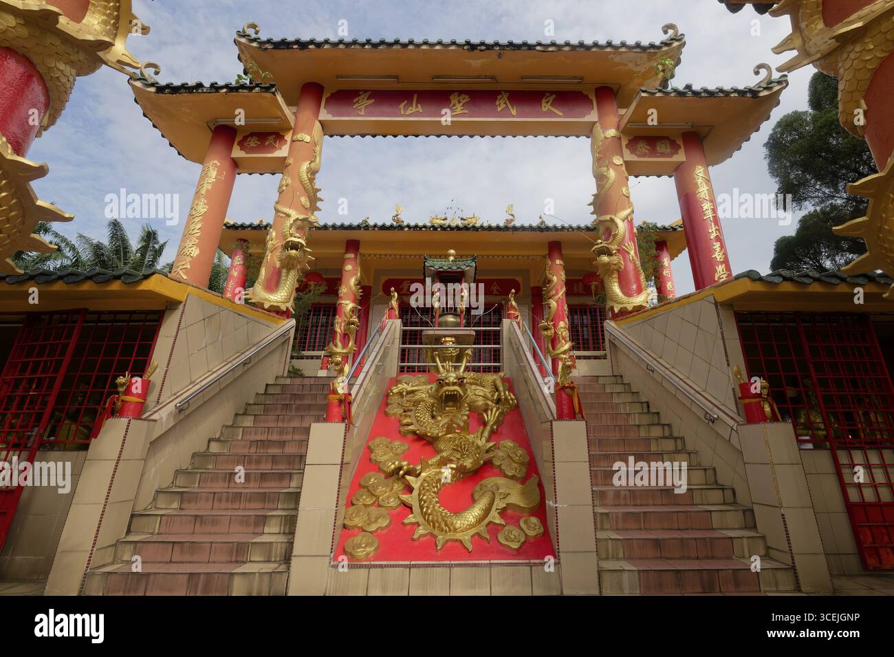 Seen Hock Yeen, Well-known Confucius Temple for bringing luck to ...