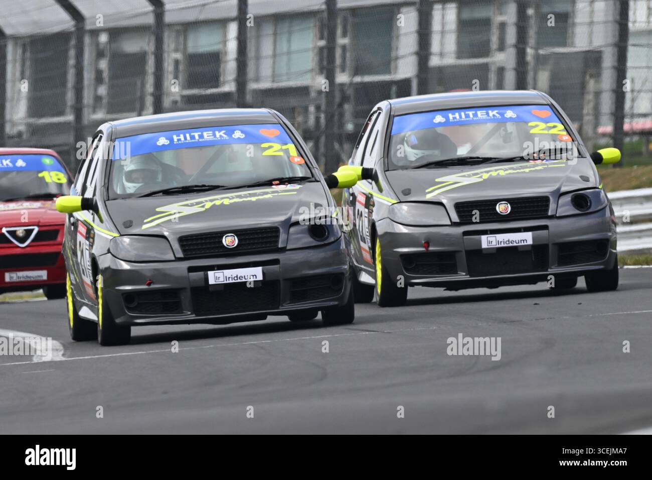 Close brotherly racing, Simon McFie, FIAT Punto Abarth, Chris McFie ...