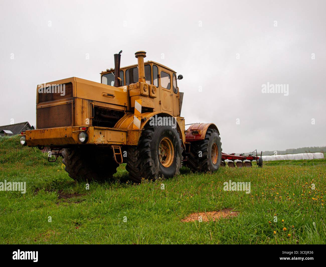 Soviet tractor hi-res stock photography and images - Alamy