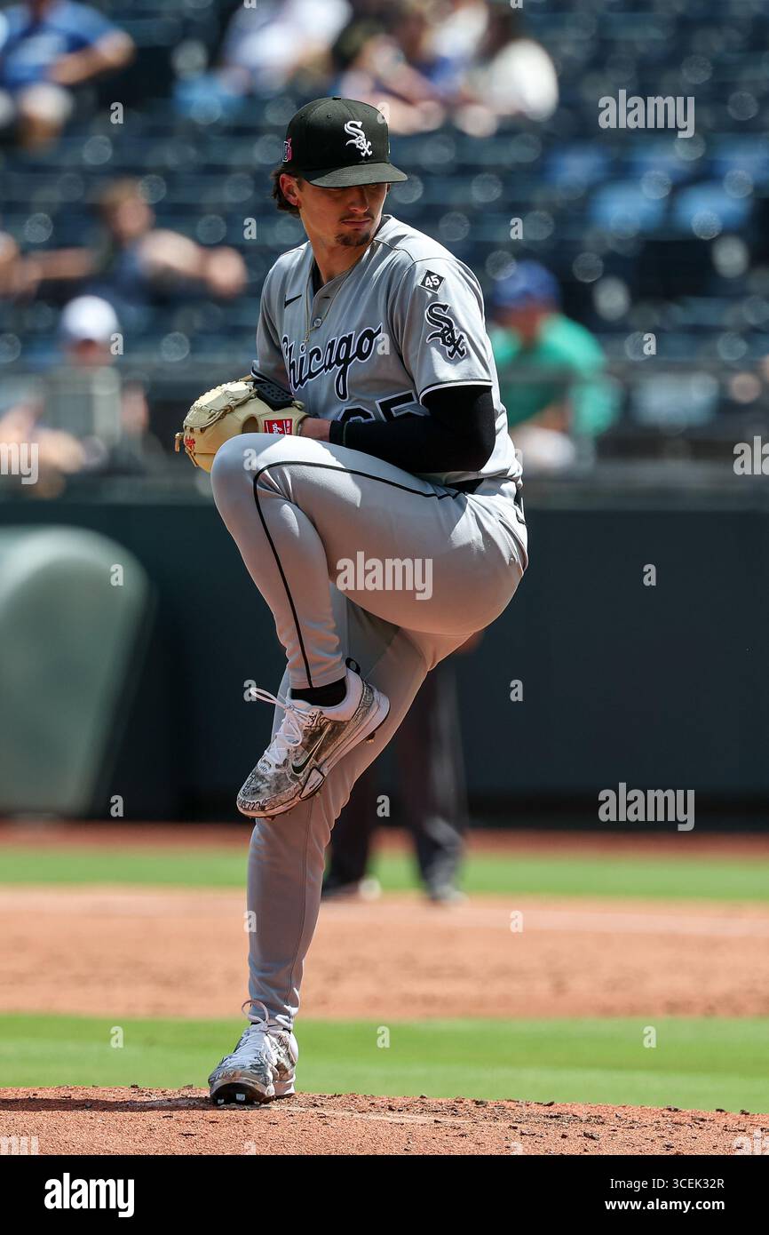 August 17, 2025: Chicago White Sox starting pitcher Davis Martin (65 ...