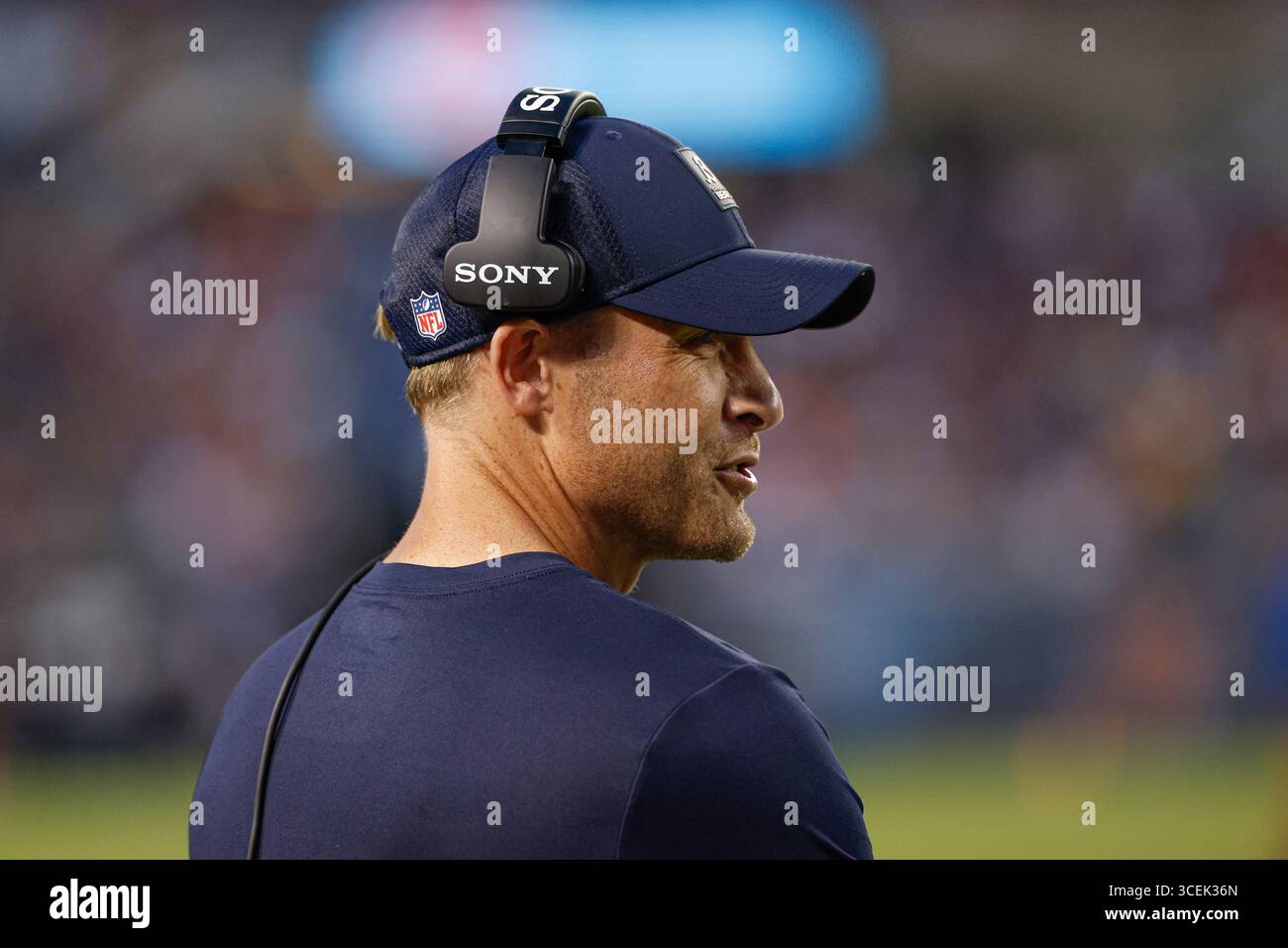 Chicago Bears head coach Ben Johnson looks on from the sidelines ...