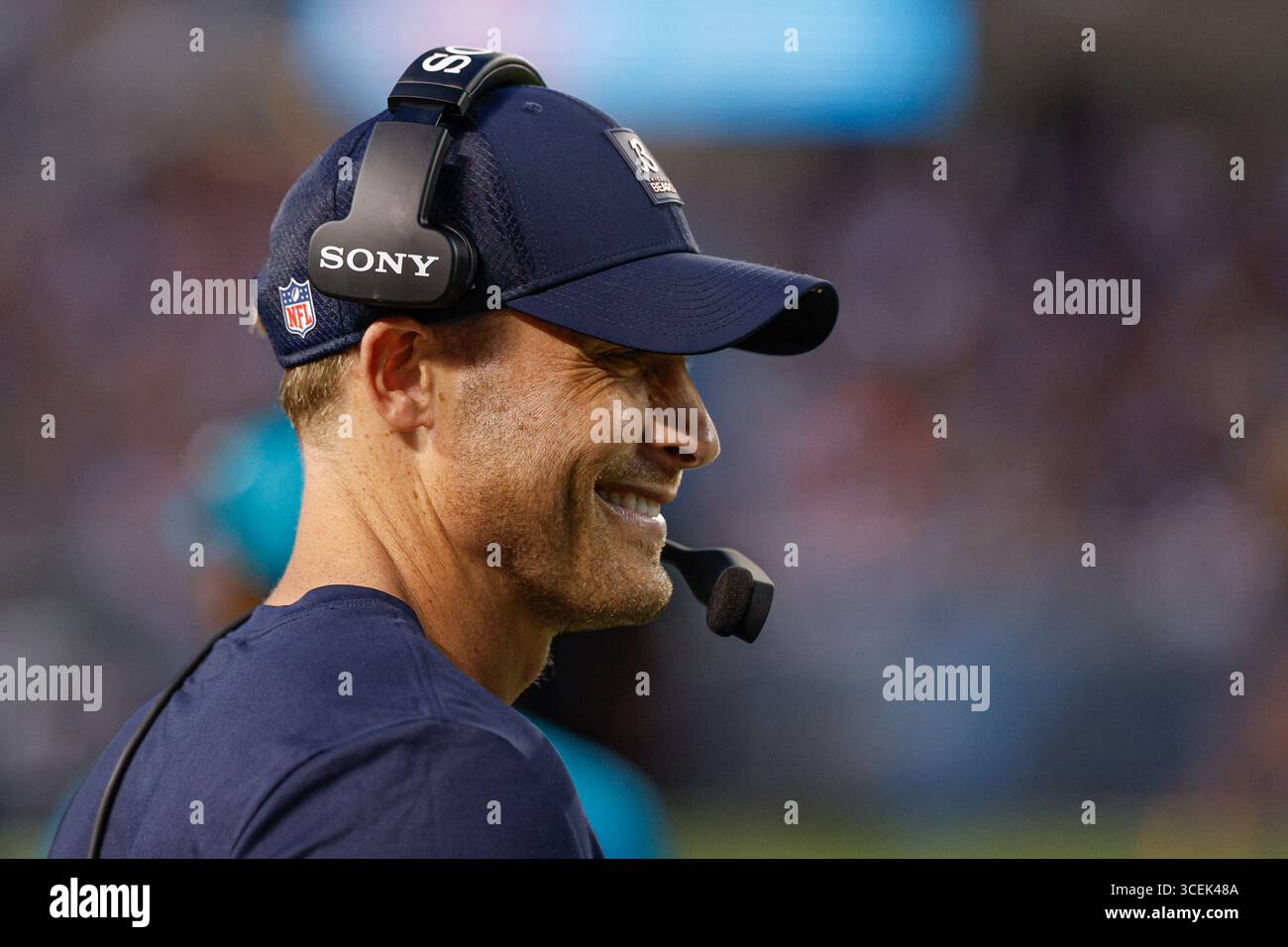 Chicago Bears head coach Ben Johnson looks on from the sidelines ...