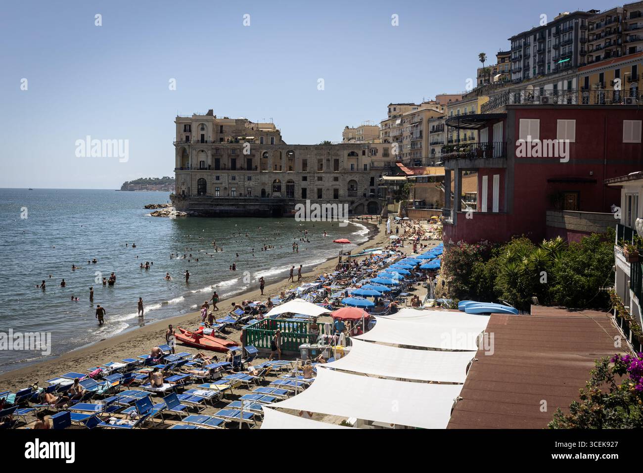 View of the Bagno Ideal resort and beach at the Via Posillipo Stock ...