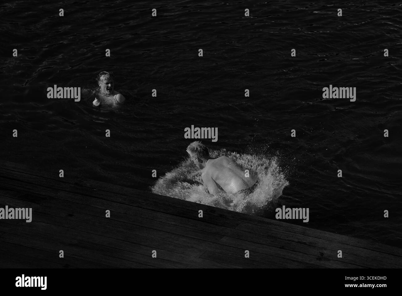 Side view action Black and White Stock Photos & Images - Alamy