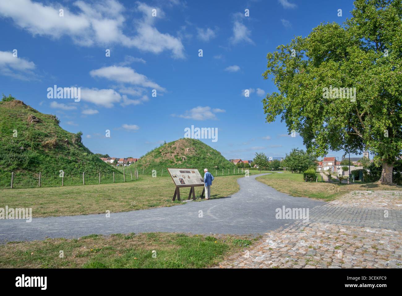 The Drie Tommen, three Gallo-Roman tumuli, burial mounds at Grimde near ...