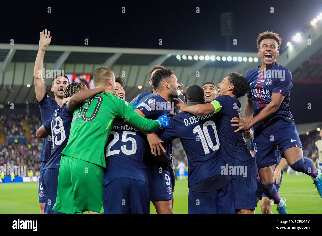 Paris Saint-Germain goalkeeper Lucas Chevalier (30) celebrates winning ...