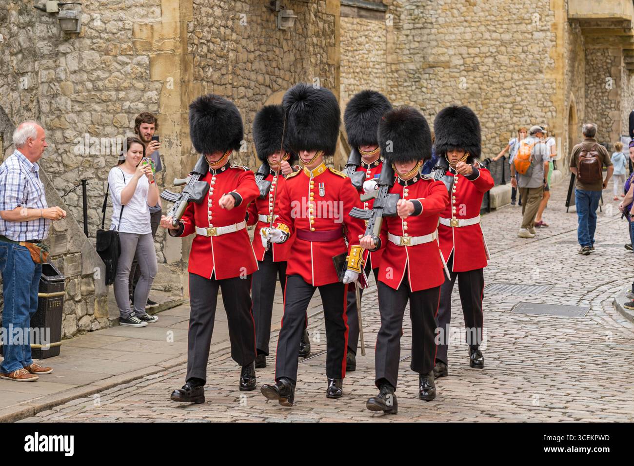 Squad of Coldstream Guards marching with L85A1 IW bullpup battle rifles ...