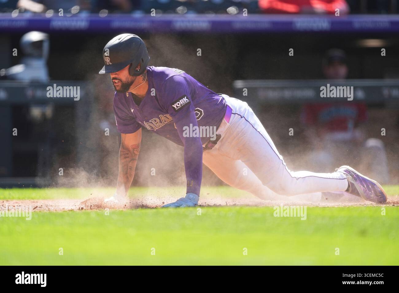 Colorado Rockies first baseman Warming Bernabel (25) in the eighth ...