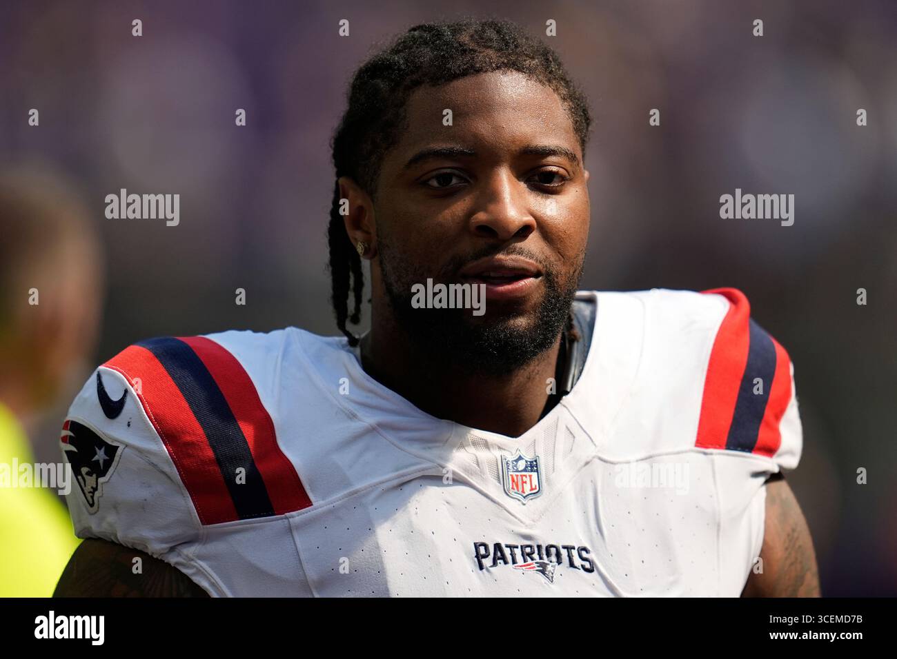 New England Patriots linebacker Anfernee Jennings (33) leaves the field ...