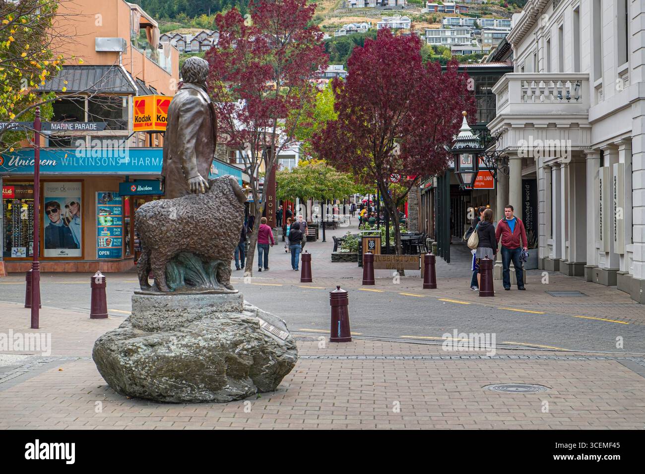William Gilbert Rees Statue, Marine Parade, Queenstown, Otago, South ...