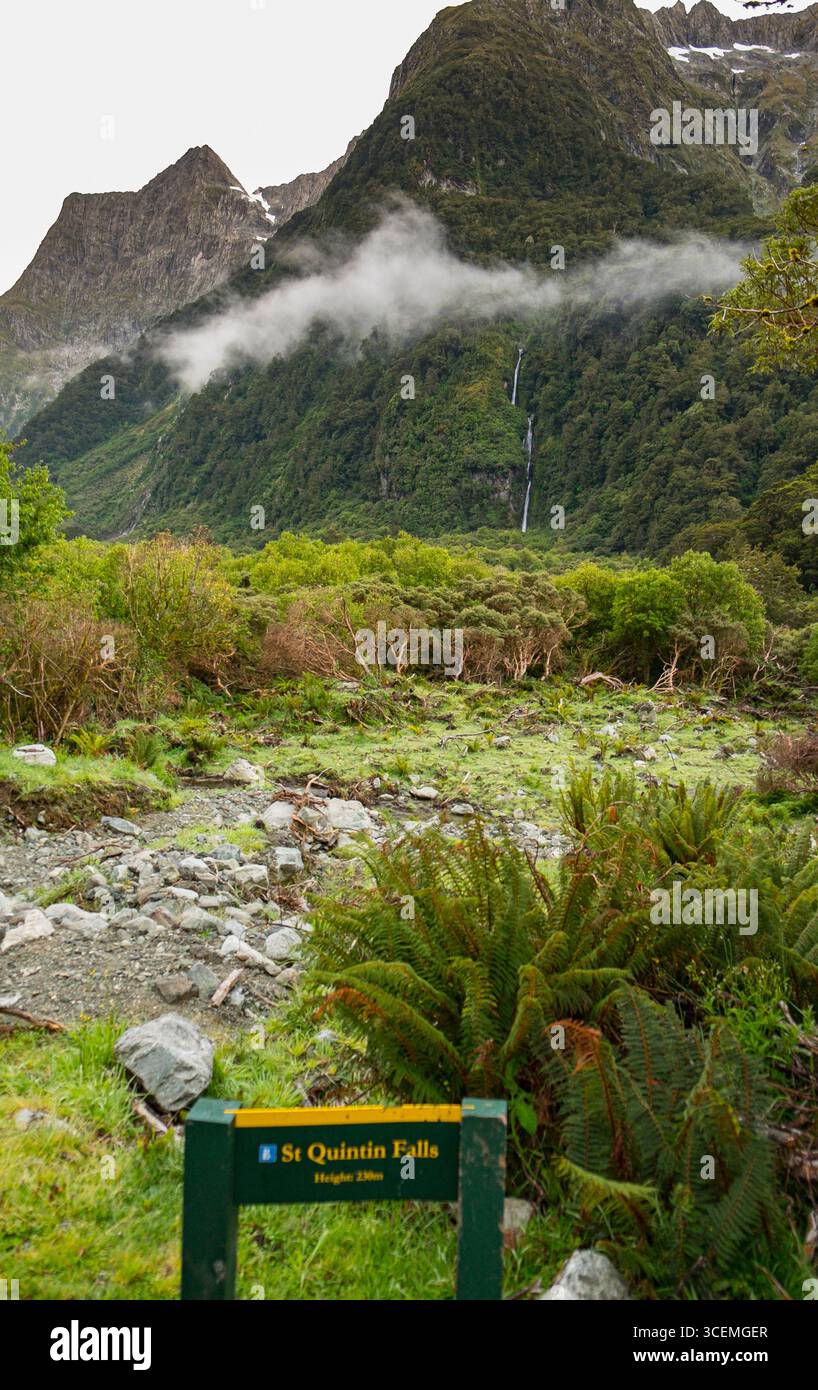 Saint quintin falls hi-res stock photography and images - Alamy