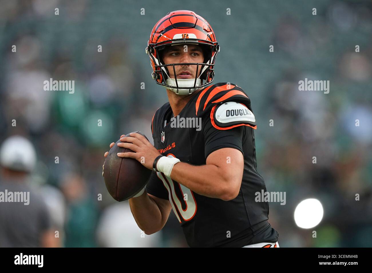 Cincinnati Bengals quarterback Payton Thorne in action before an NFL ...