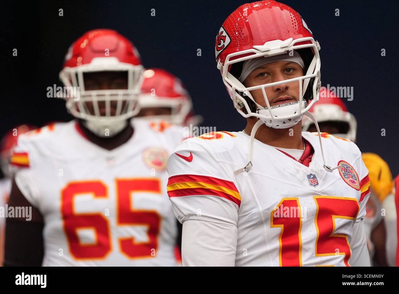 Kansas City Chiefs quarterback Patrick Mahomes (15) prepares to run out ...