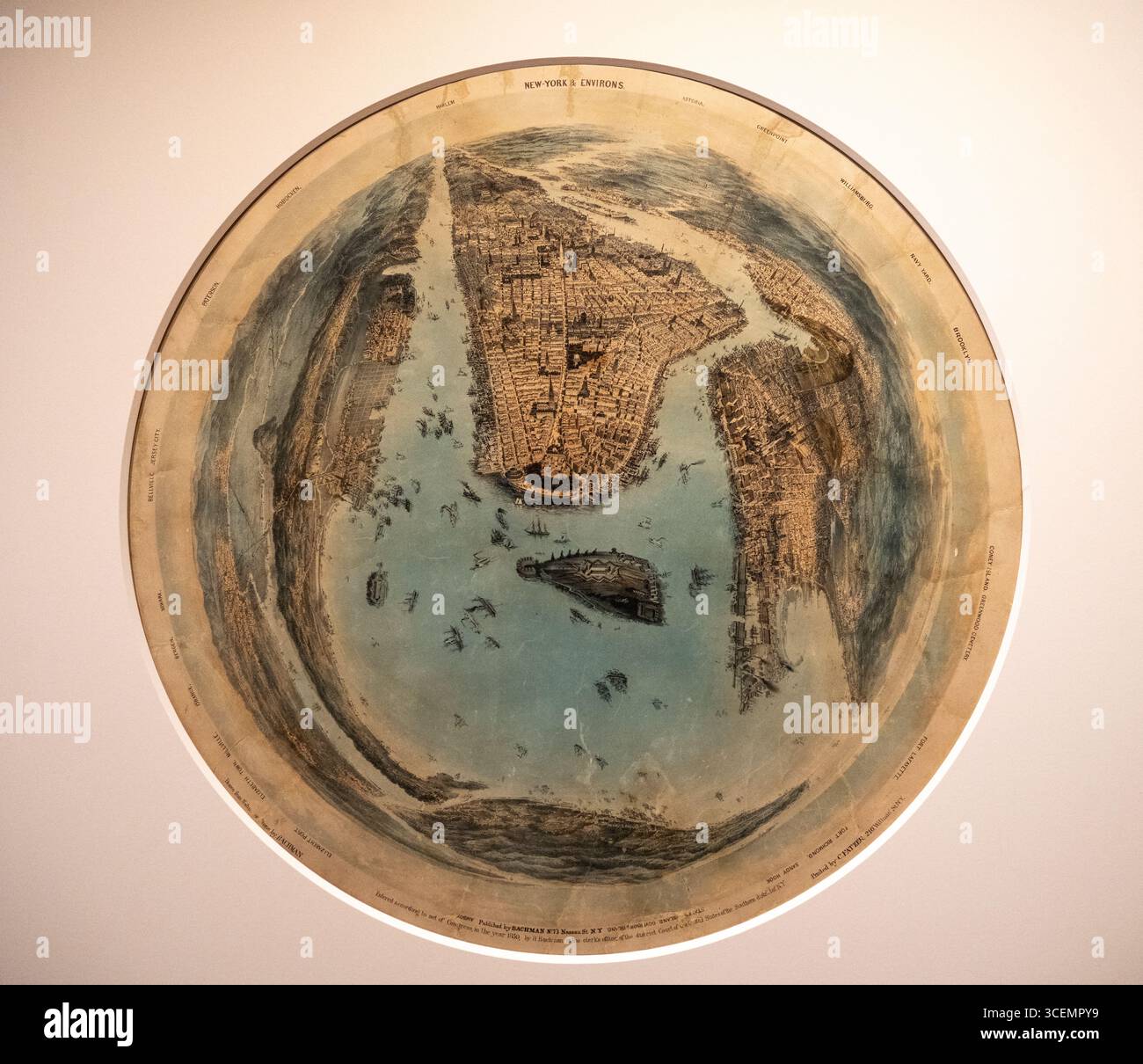 Fish eye lens education hi-res stock photography and images - Alamy