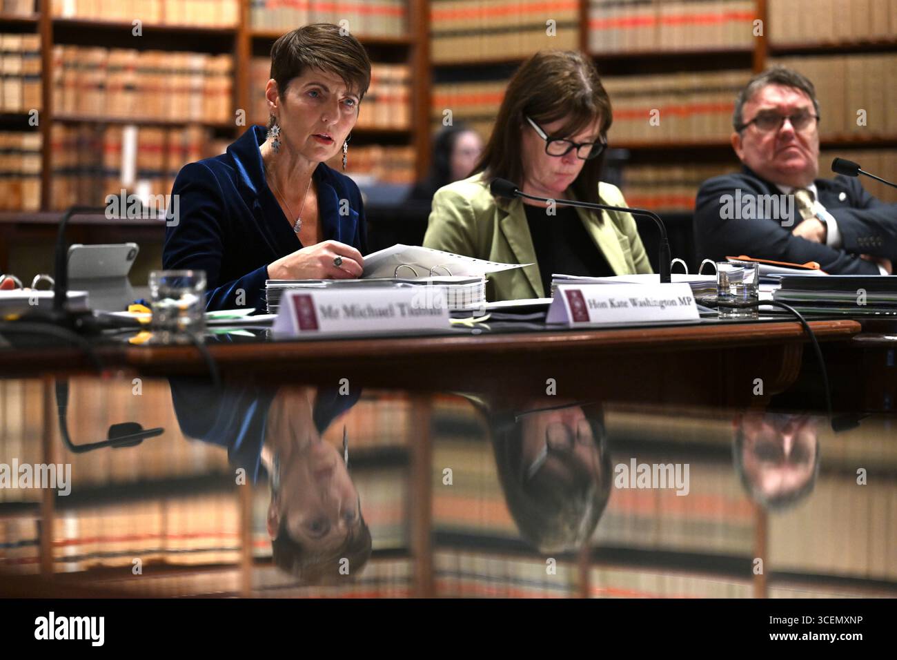 Kate Washington (left) MP, Minister for Families and Communities and ...