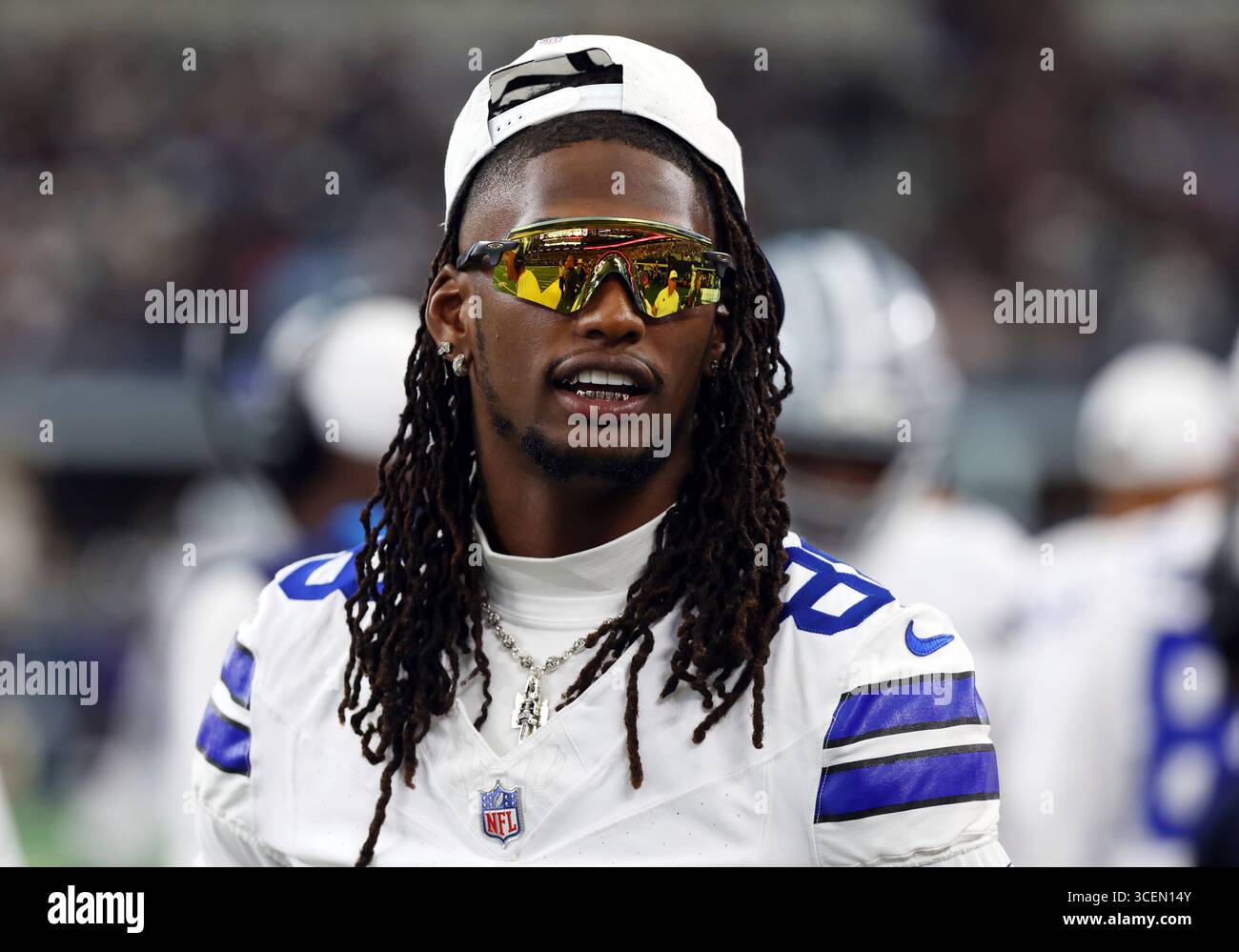 Dallas Cowboys wide receiver CeeDee Lamb (88) stands on the sideline ...