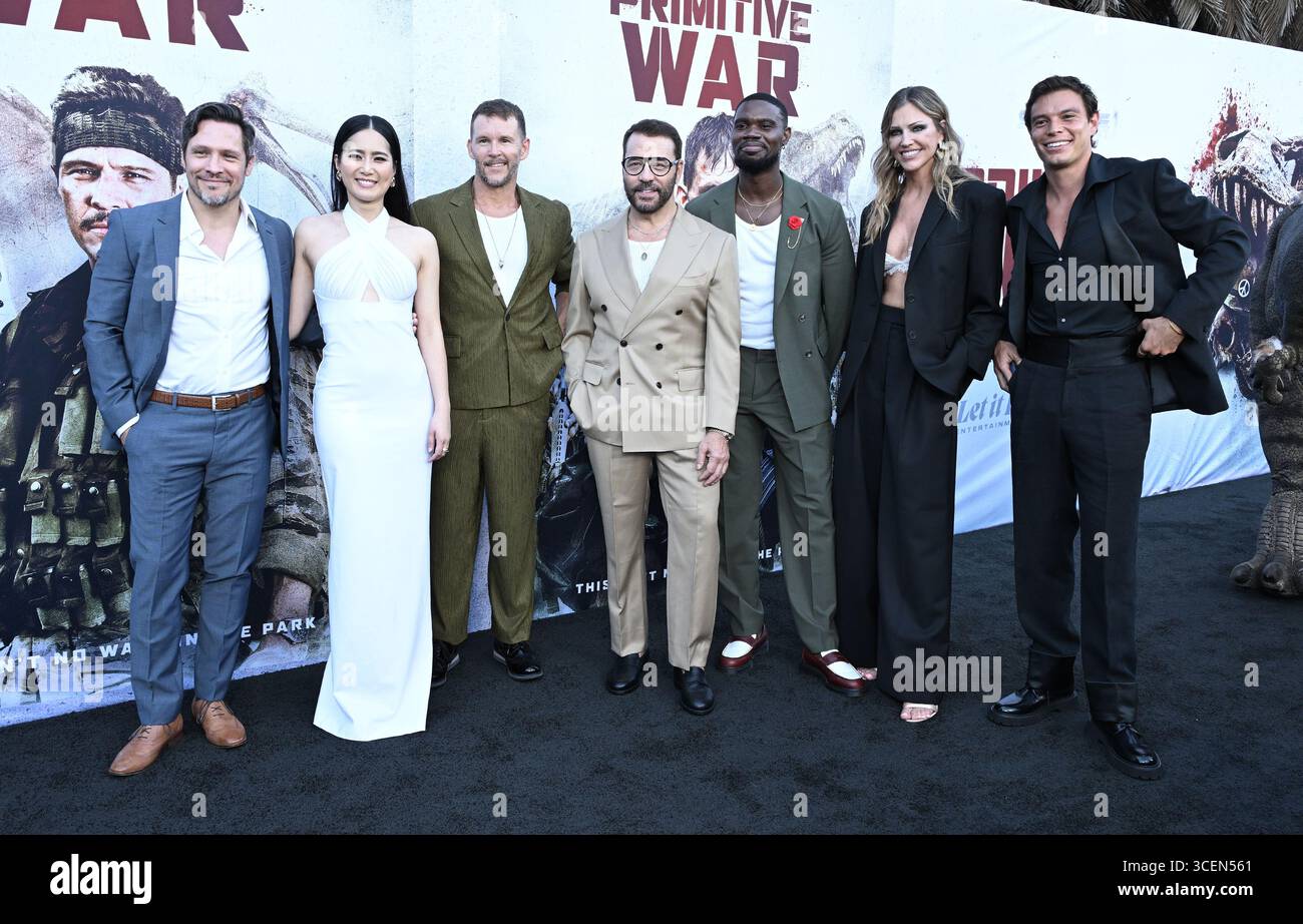 Nick Wechsler, Ana Thi Nyugen, Ryan Kwanten, Jeremy Piven Adolphus ...