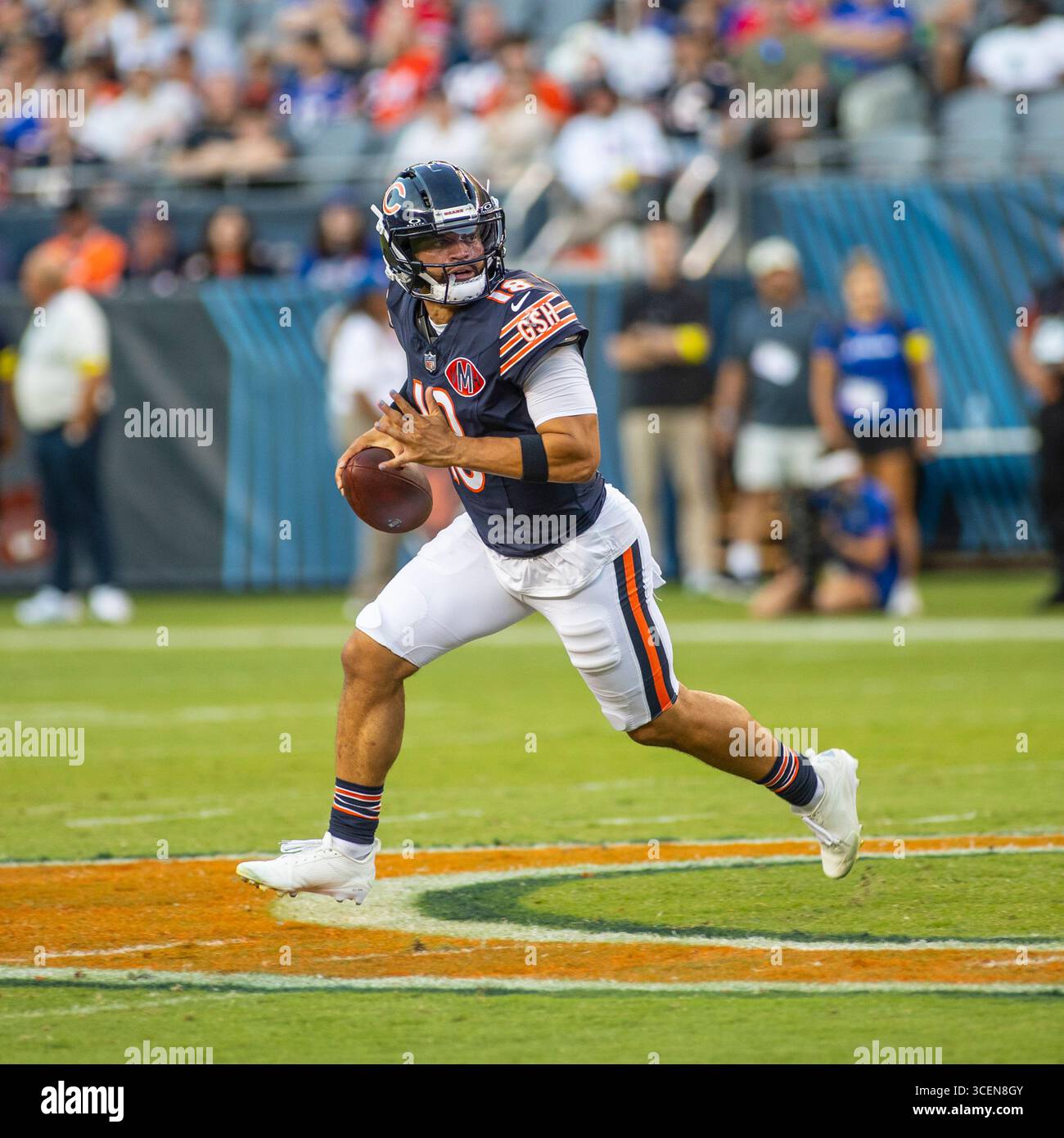 Caleb williams bears 2025 hi-res stock photography and images - Alamy