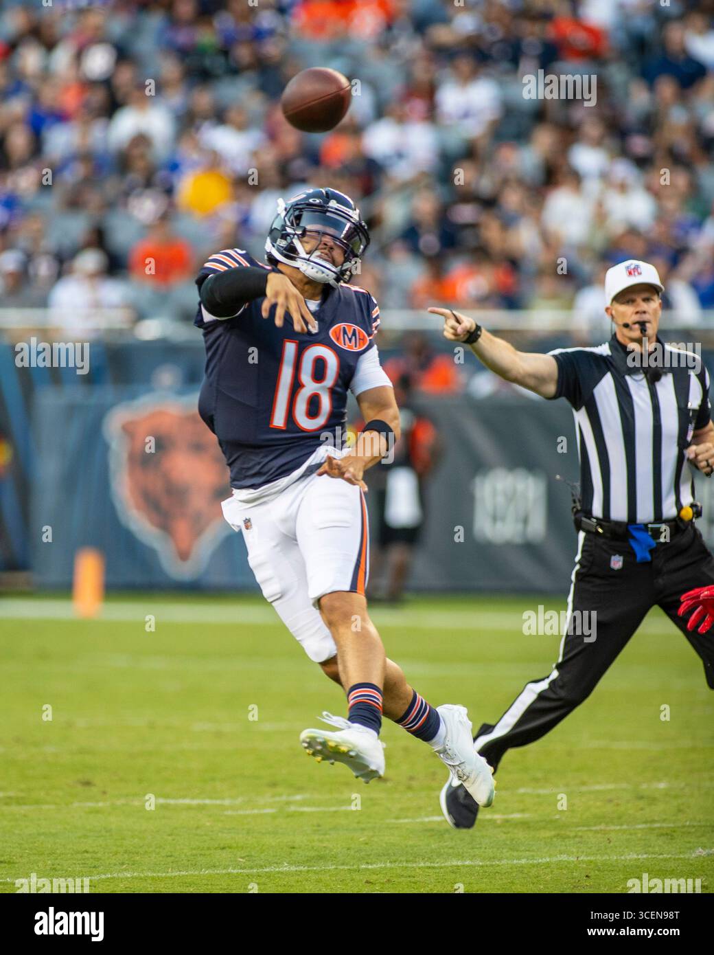 August 17, 2025: Chicago Bears Quarterback Caleb Williams (18) in ...