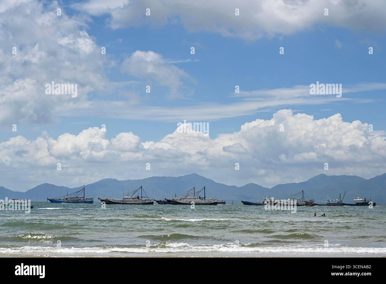 Yangjiang,China.16th August 2025. Fishing vessels set sail from Zhapo ...