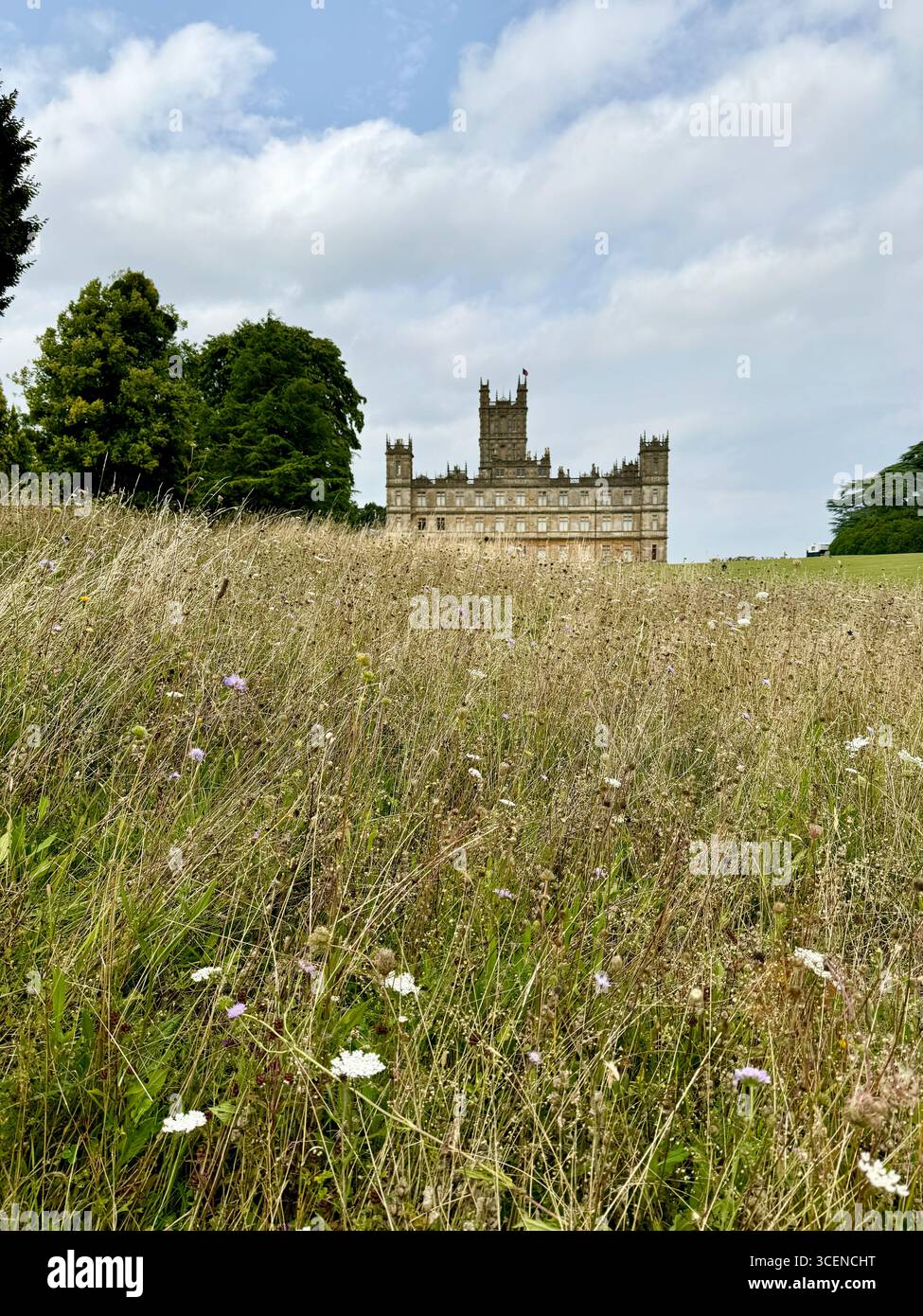 Highclere Castle in Hampshire, the location for Downton Abbey, captured ...